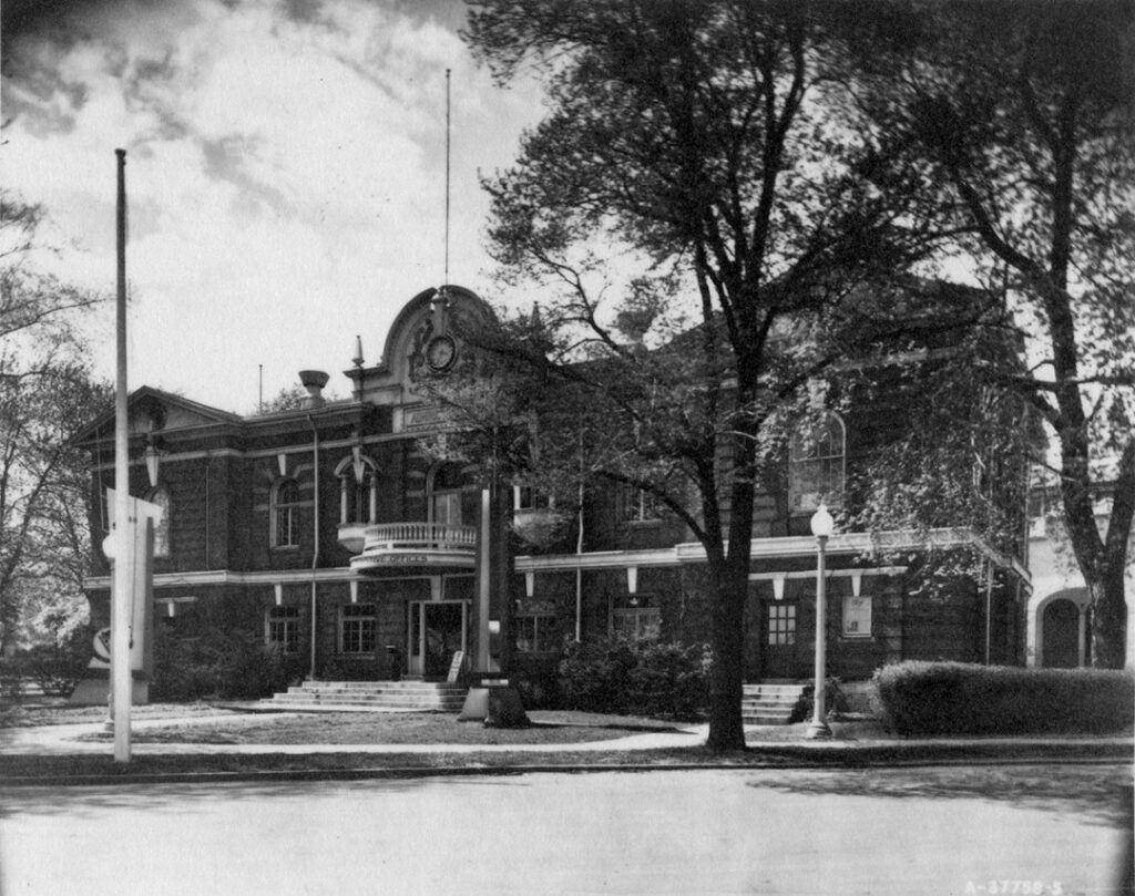 Press Building, 1948 – CNE Heritage