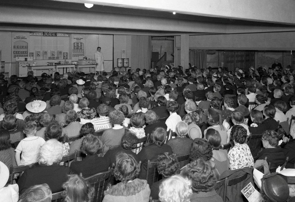 Kate Aitken & her audience, ca. 1947 – CNE Heritage