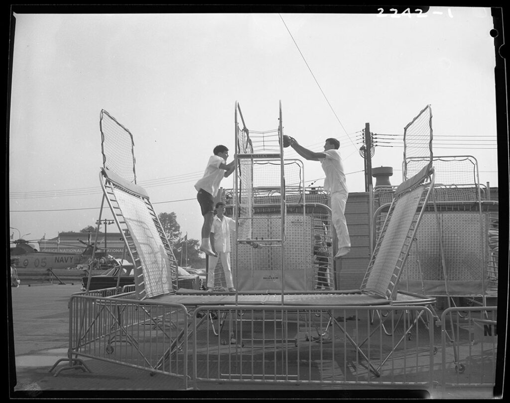 Space Ball demonstration at the CNE, 1965 – CNE Heritage